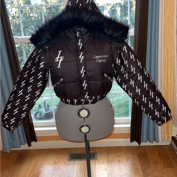 Jackets & Coats | Legendary Legacy Women Cropped Puffer Coatpuffervest ...